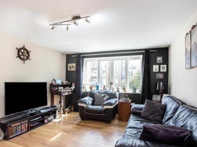 2 Bedroom Apartment For Sale In West Drayton