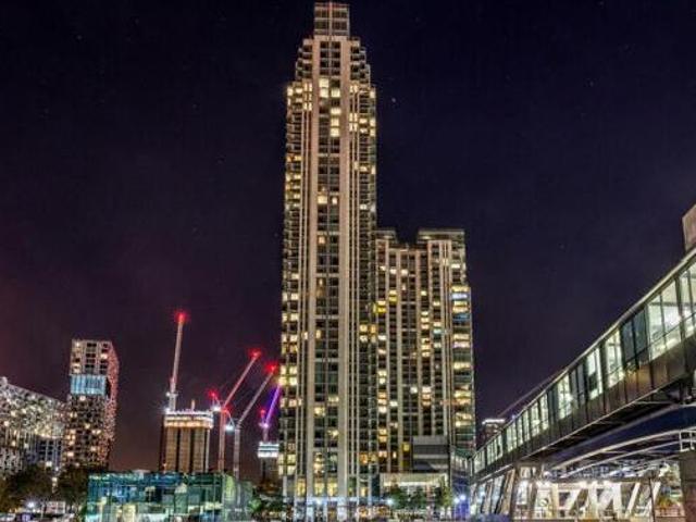 2 Bedroom Apartment For Sale In West Tower, Canary Wharf