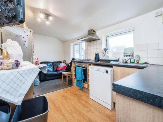2 bedroom apartment for sale in Western Street, Bedford, MK40