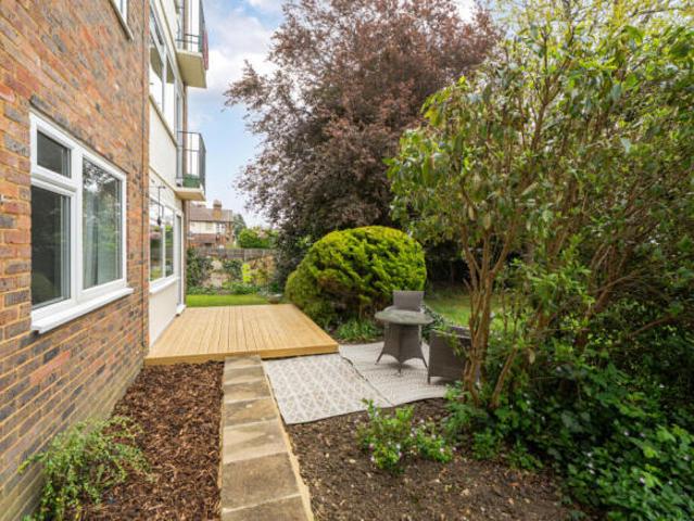 2 bedroom apartment for sale in Westgate Road, Beckenham, BR3