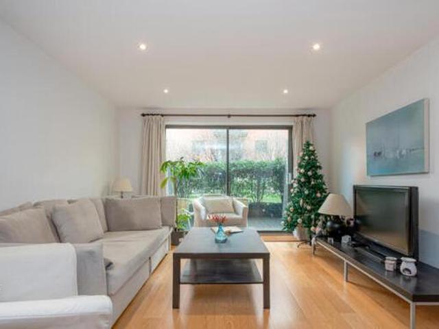 2 Bedroom Apartment For Sale In Westminster, London