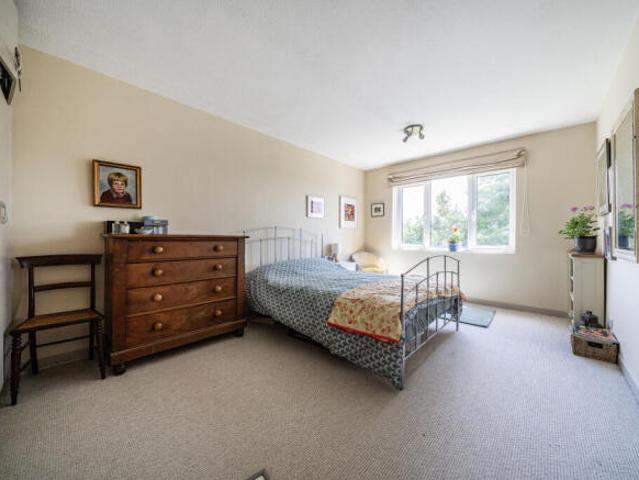 2 bedroom apartment for sale in Westover Gardens, Westbury on Trym, Bristol, BS9