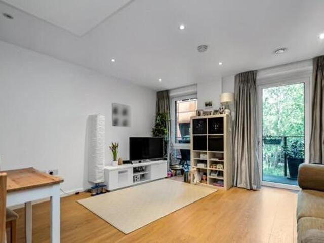 2 Bedroom Apartment For Sale In Wharf Road, London
