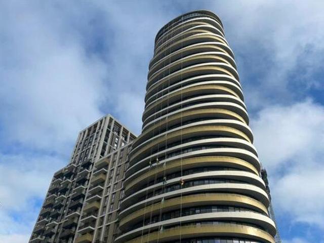 2 Bedroom Apartment For Sale In White City Living, 54 Wood Lane