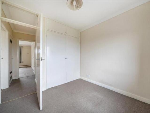 2 bedroom apartment for sale in Wilderness Court, Wilderness Road, Guildford, GU2