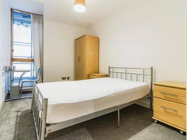 2 bedroom apartment for sale in William Fairburn Way, Manchester, M4
