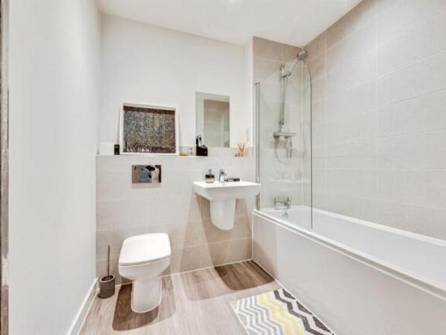 2 bedroom apartment for sale in William Morris Close, Oxford, OX4