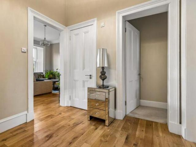 2 bedroom apartment for sale in Willowbank Crescent, Woodlands, Glasgow, G3