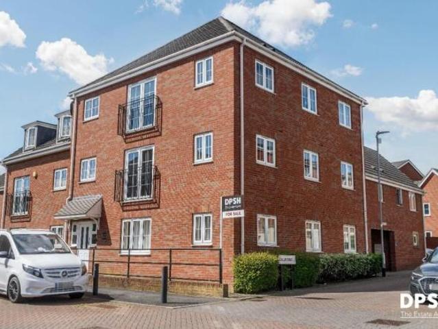 2 bedroom apartment for sale in Willowdale, Middleton, Leeds, LS10