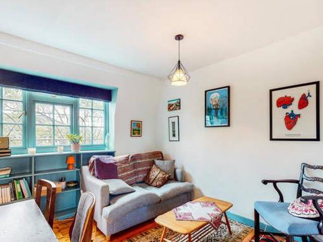 2 bedroom apartment for sale in Wilson House Clapham SW8