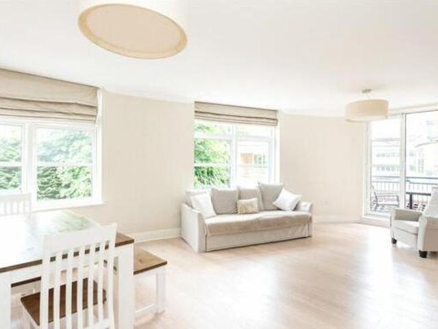 2 Bedroom Apartment For Sale In Wimbledon, London