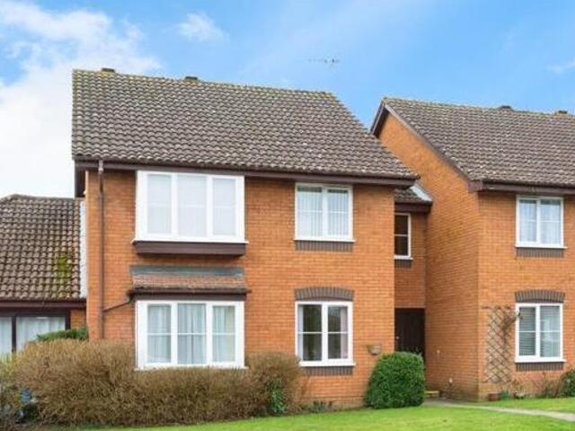 2 Bedroom Apartment For Sale In Woburn