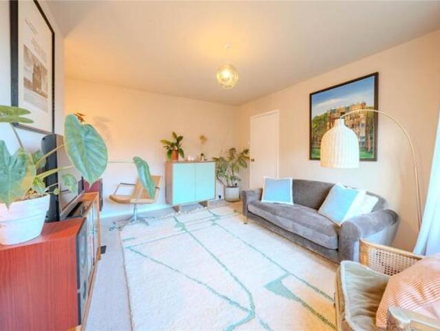 2 bedroom apartment for sale in Woodland Park Road, Leeds, West Yorkshire, LS6