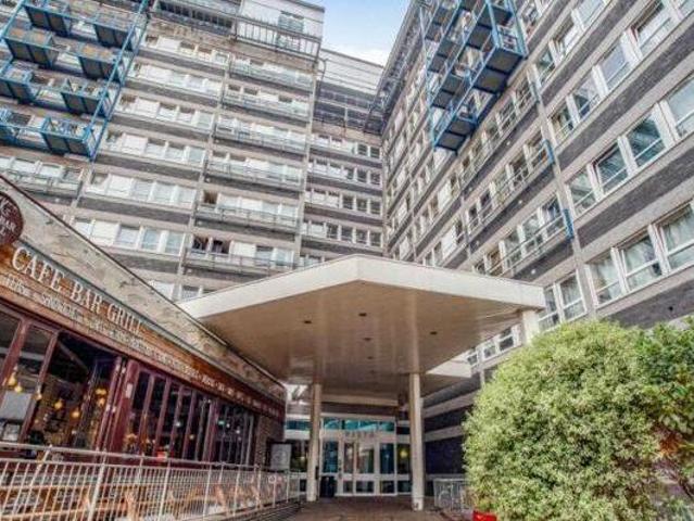 2 Bedroom Apartment For Sale In Woolwich, London