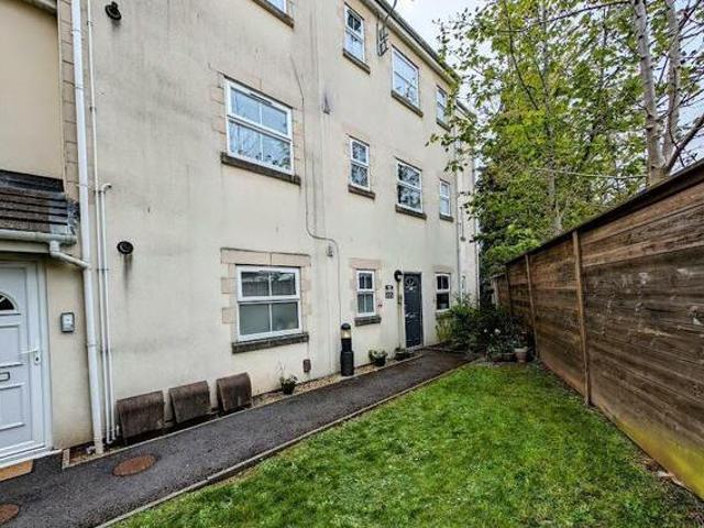 2 Bedroom Apartment For Sale In Yate