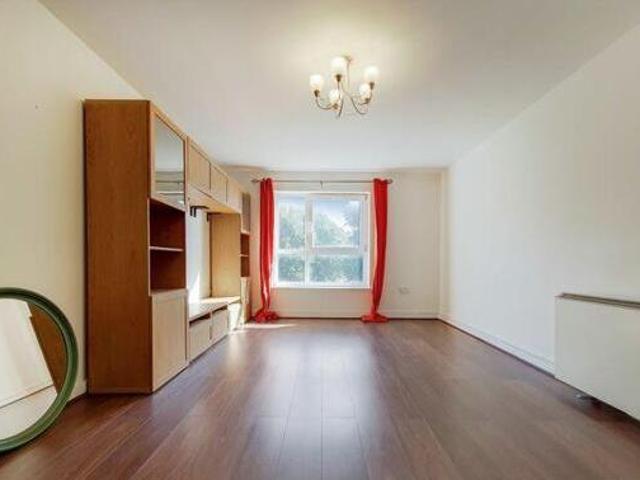 2 Bedroom Apartment For Sale In 146 Westferry Road