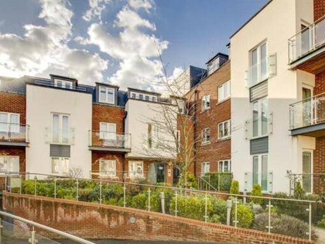 2 Bedroom Apartment For Sale In 150 Field End Road, Eastcote