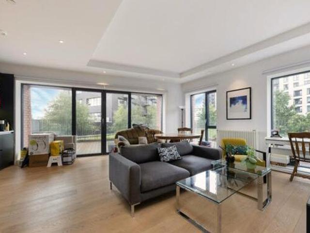 2 Bedroom Apartment For Sale In 15 Botanic Square, London