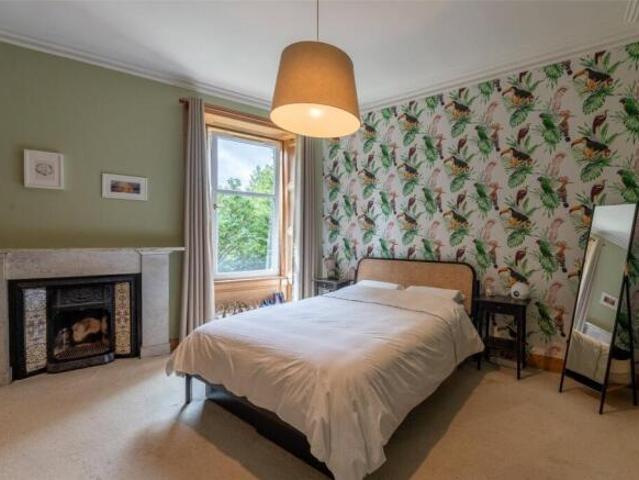 2 bedroom apartment for sale in 17/1 Millar Crescent, Morningside, Edinburgh, EH10 5HN, EH10