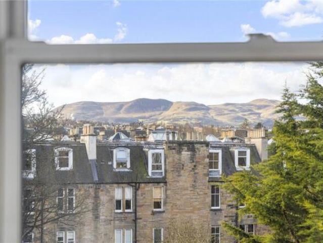 2 bedroom apartment for sale in 17/6 Millar Crescent, Morningside, Edinburgh, EH10 5HN, EH10