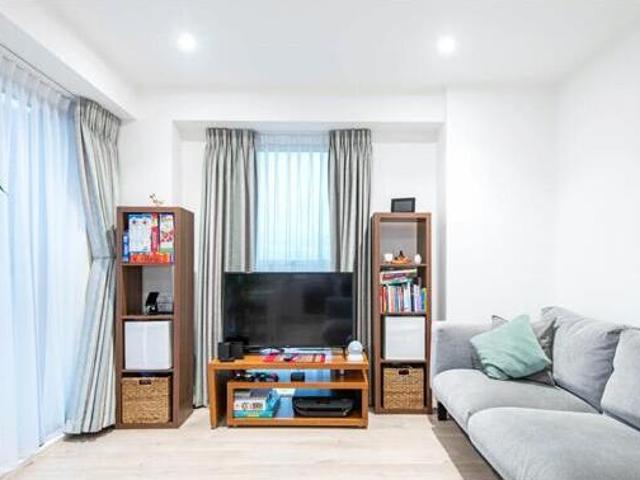 2 Bedroom Apartment For Sale In 1 Heartwell Avenue, London