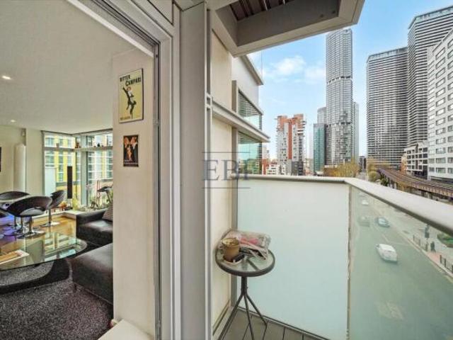 2 bedroom apartment for sale in 1 Pan Peninsula Square, London, E14