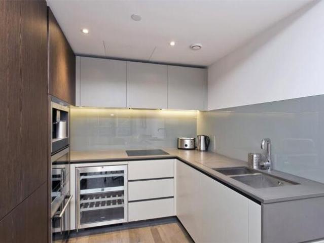 2 bedroom apartment for sale in 1 Riverlight Quay, Nine Elms, London, SW11