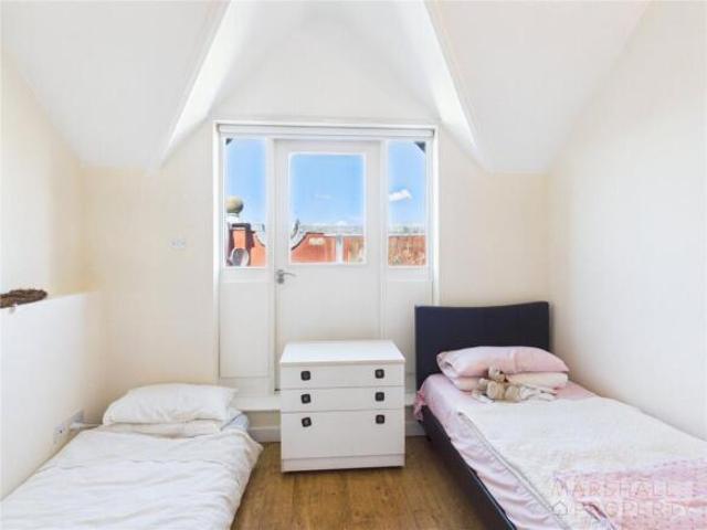 2 bedroom apartment for sale in 1a Blenheim Road, Allerton, Merseyside, L18