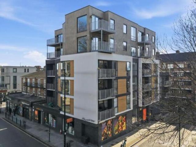 2 bedroom apartment for sale in 242 Hackney Road, Shoreditch, E2