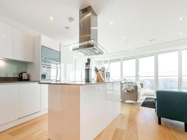 2 Bedroom Apartment For Sale In 25 Crossharbour Plaza, London