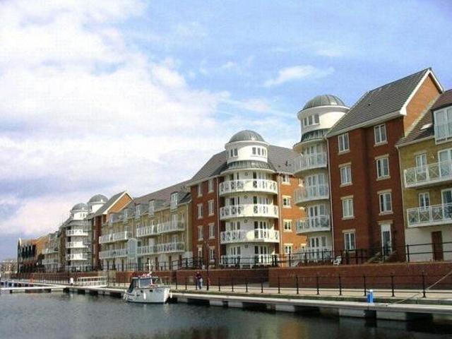 2 Bedroom Apartment For Sale In 26 Phoenix Drive