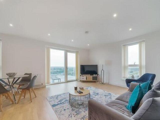 2 Bedroom Apartment For Sale In 2 Greenleaf Walk
