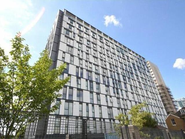 2 Bedroom Apartment For Sale In 2 Masons Avenue, East Croydon