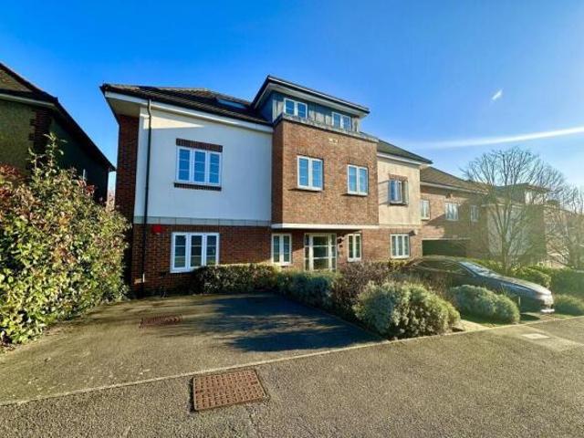 2 bedroom apartment for sale in 3 Liberty Apartments, 19 Devon Road, Watford, Hertfordshire, WD24 4HS, WD24