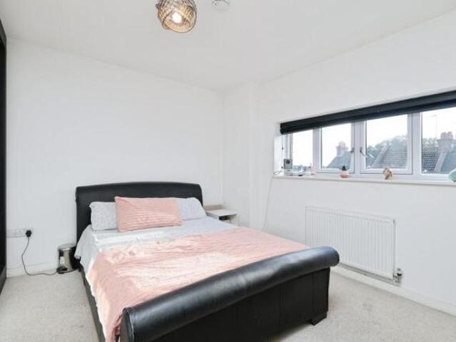 2 bedroom apartment for sale in 400 Whippendell Road, Watford, WD18