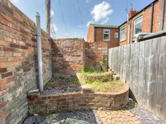 2 bedroom apartment for sale in 5 Lyndhurst Terrace, Sunderland, Tyne and Wear SR4 6SQ, SR4
