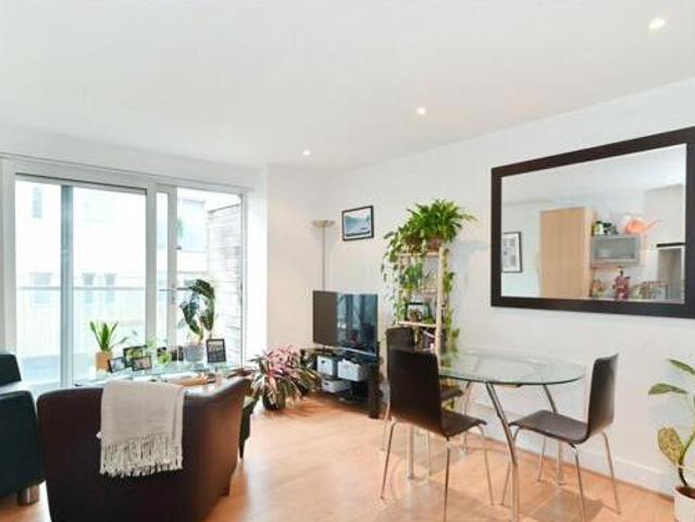 2 Bedroom Apartment For Sale In 7 East Lane, London