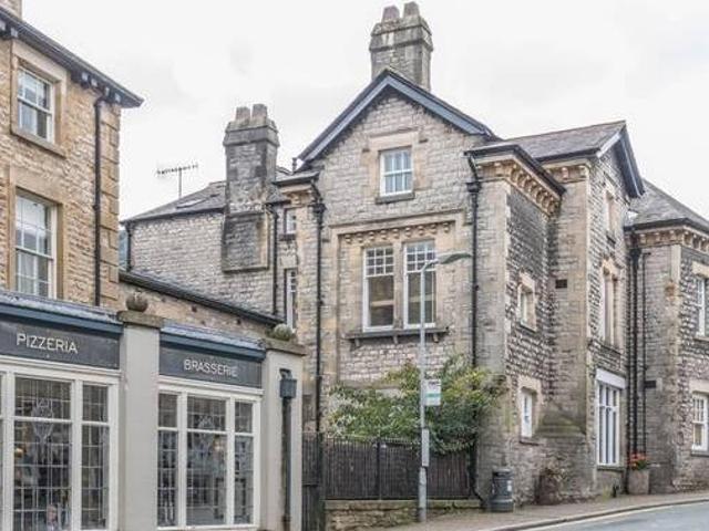 2 bedroom apartment for sale in 7 Royal House Kirkby Lonsdale LA6