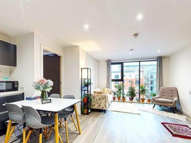2 Bedroom Apartment For Sale In 7 Woden Street, Salford