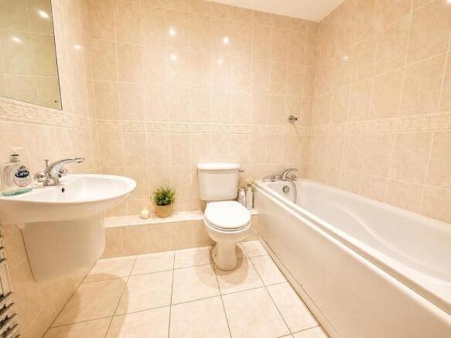 2 bedroom apartment for sale in 85 Canute Road, Southampton, SO14