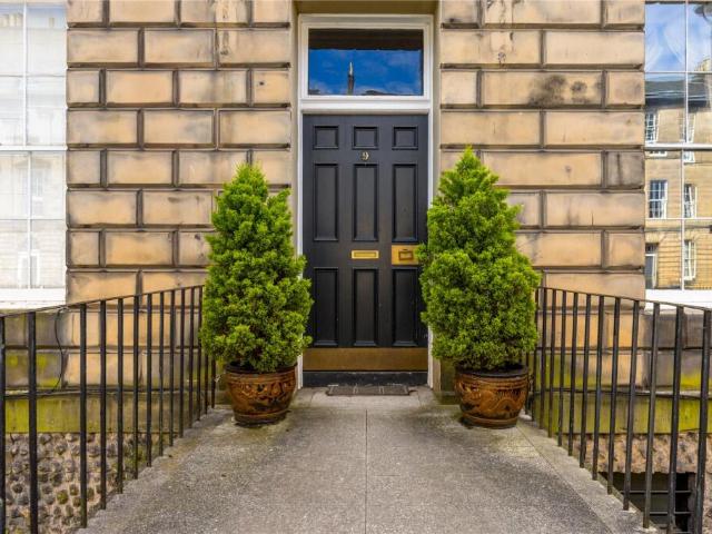 2 bedroom apartment for sale in 9/6 Great King Street, New Town, Edinburgh, EH3 6QW, EH3