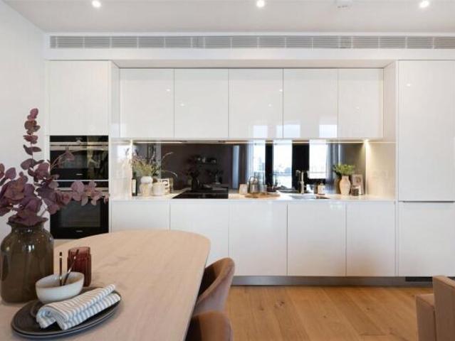 2 bedroom apartment for sale in 9 Eastfields, Riverside Quarter, Wandsworth, London, SW18