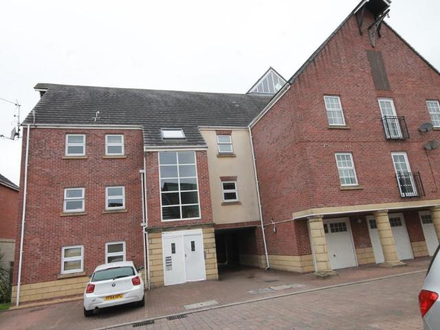 2 bedroom apartment for sale
