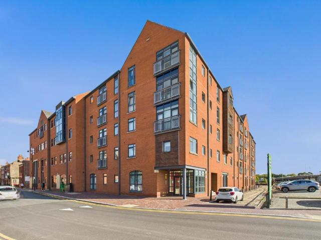 2 bedroom apartment for sale