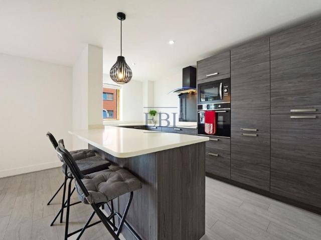 2 bedroom apartment for sale