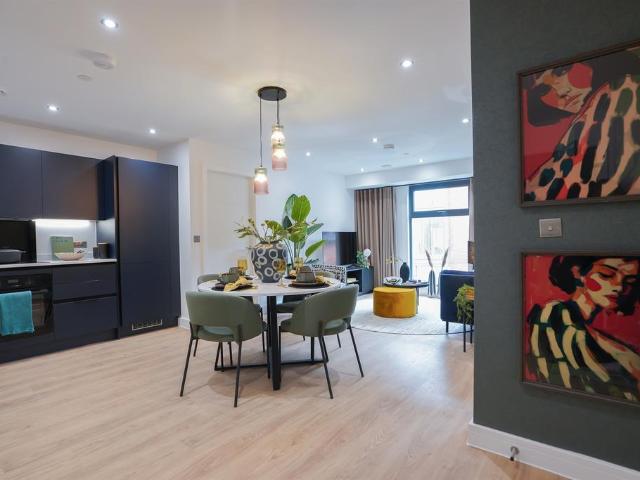 2 bedroom apartment for sale