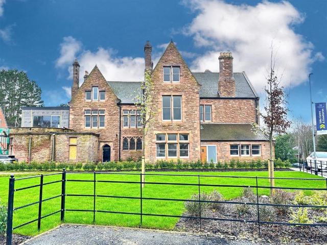 2 bedroom apartment for sale
