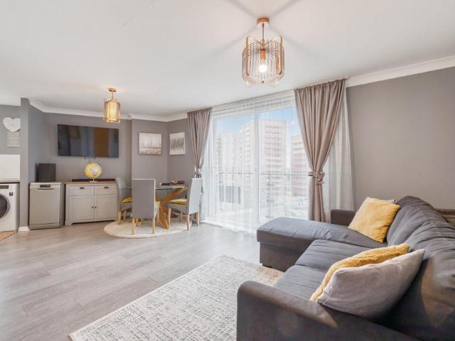 2 bedroom apartment for sale