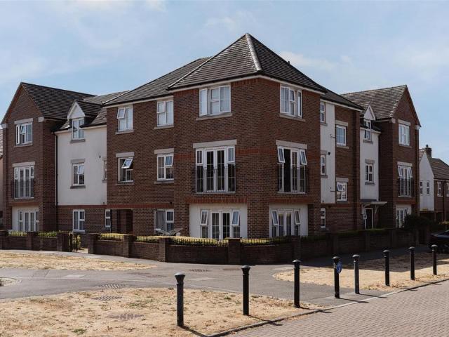 2 bedroom apartment for sale