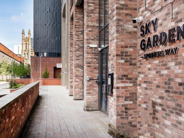 2 bedroom apartment for sale